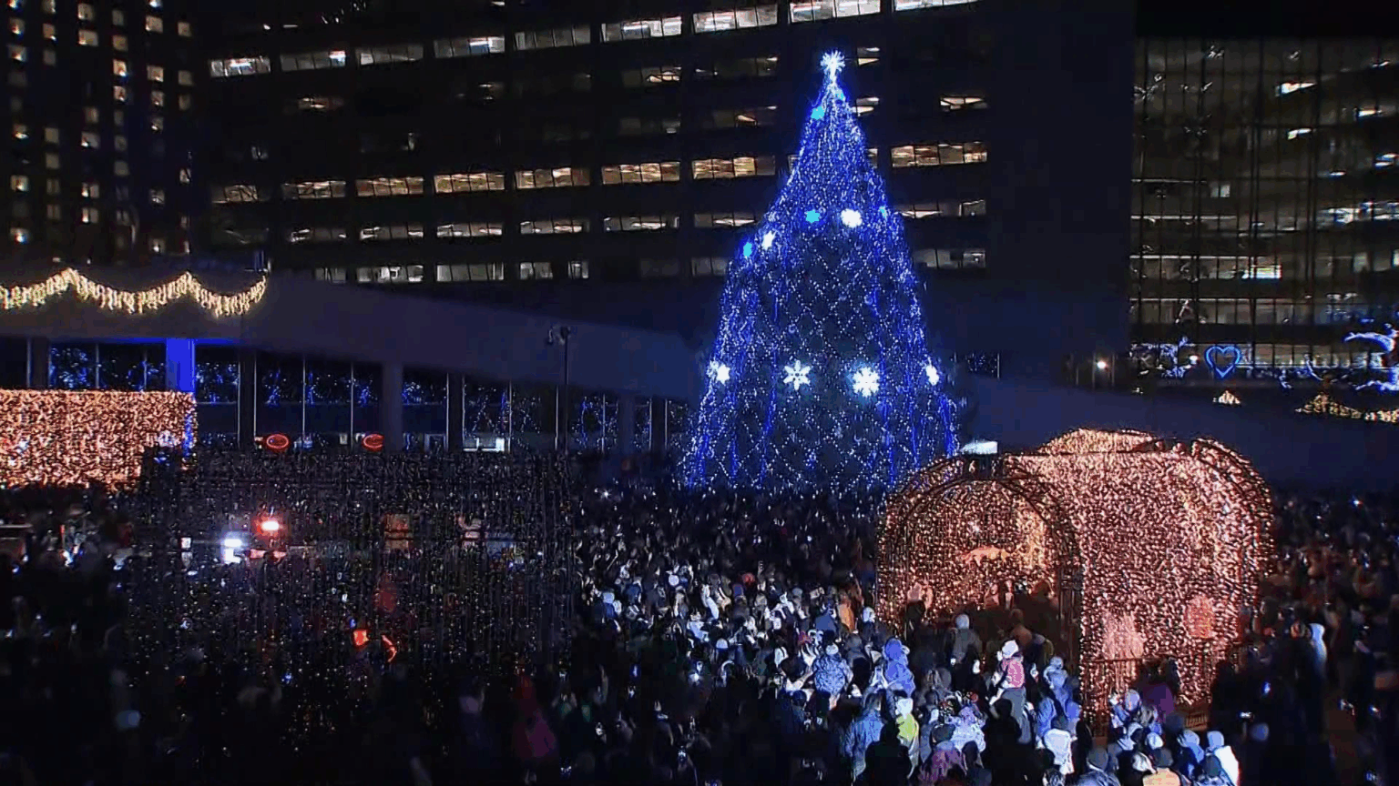 Top Holiday Events in Toronto You Need on Your Christmas Bucket List ...