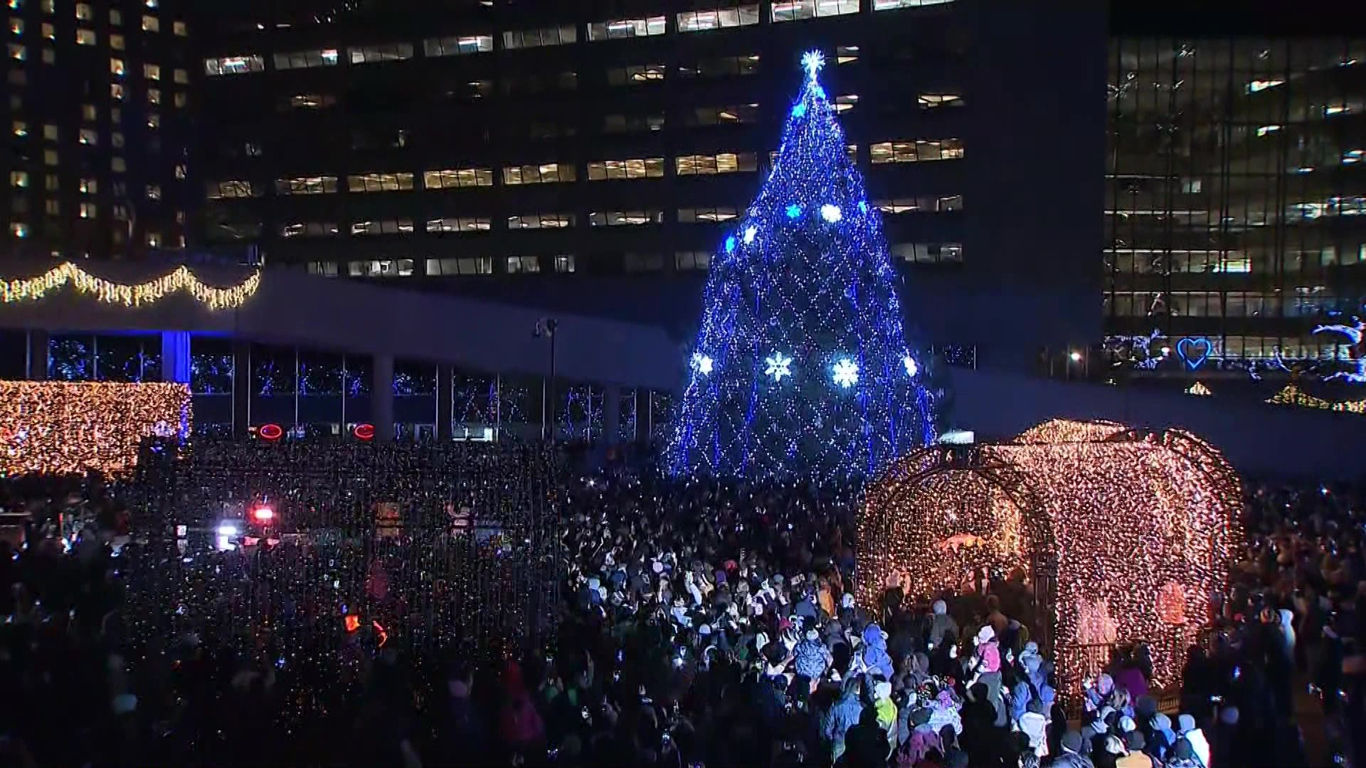 Top Holiday Events in Toronto You Need on Your Christmas Bucket List ...